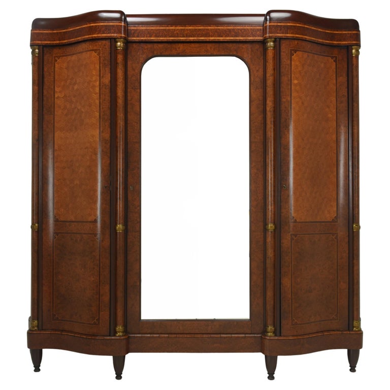 Art Deco Large Wardrobe in Root Wood, 1925 For Sale at 1stDibs