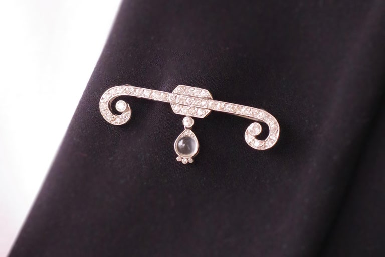 Art Deco Moonstone Diamond Brooch in Platinum For Sale at 1stDibs
