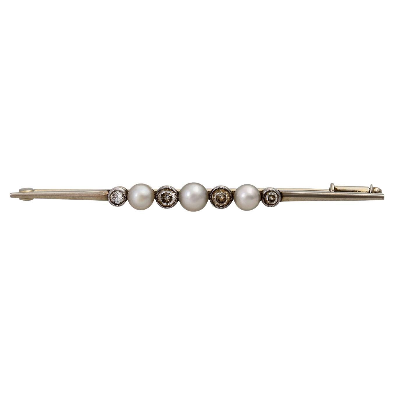 Antique Needle with Mabé Pearl For Sale at 1stDibs