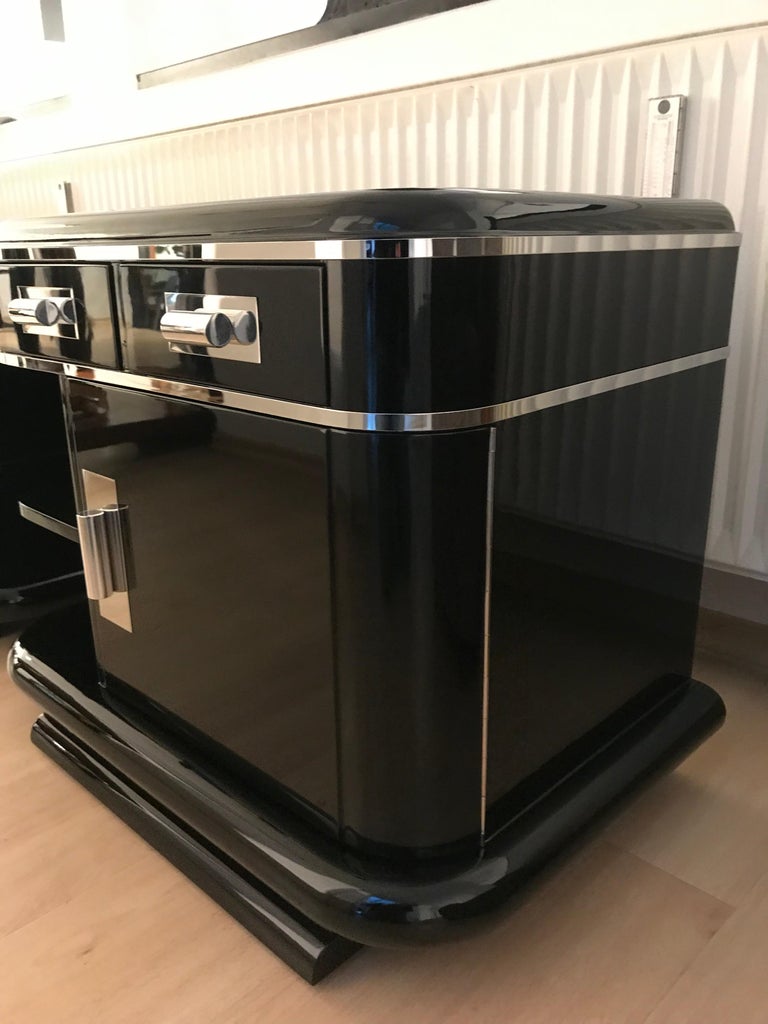 Art Deco Nightstands, Black Lacquer, France, circa 1930 at 1stDibs