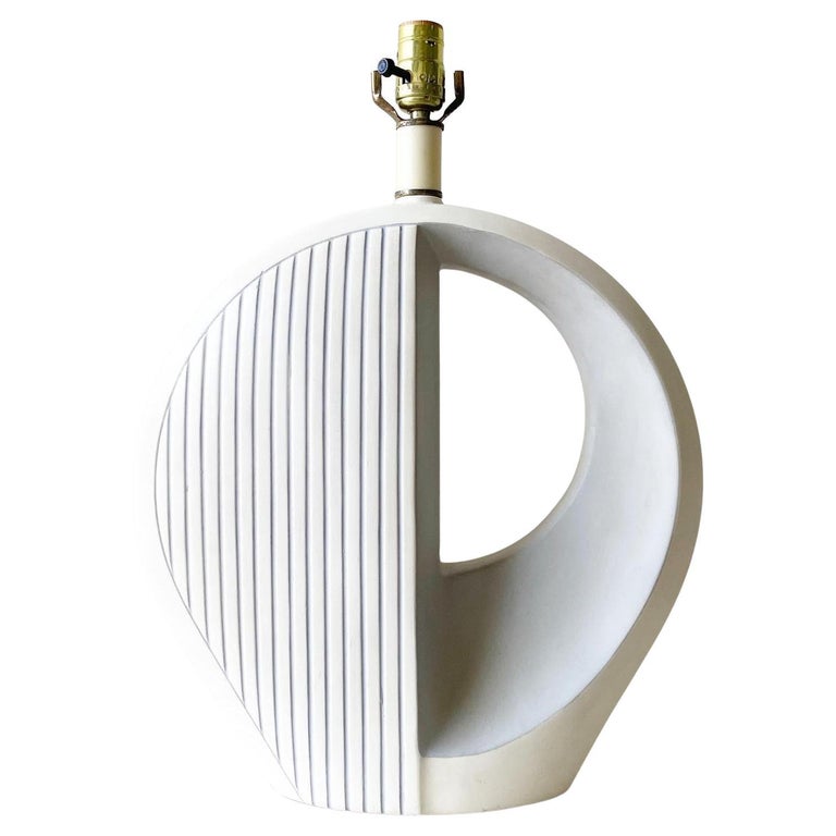 Art Deco Off White Ceramic Table Lamp For Sale at 1stDibs