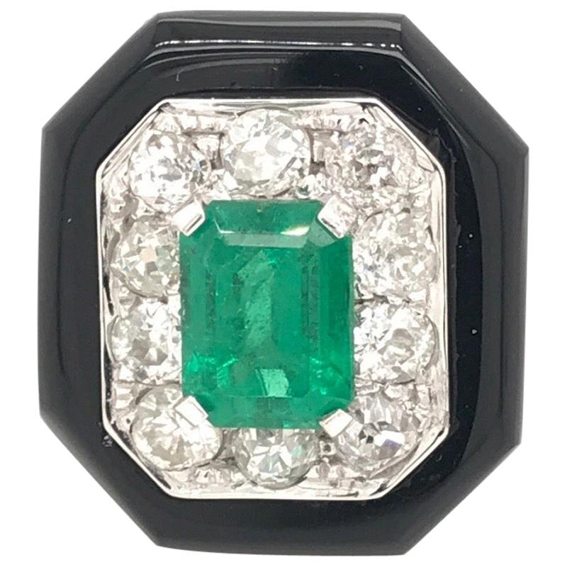 Art Deco Rhombus Shaped Diamond Emerald Gold Ring at 1stDibs