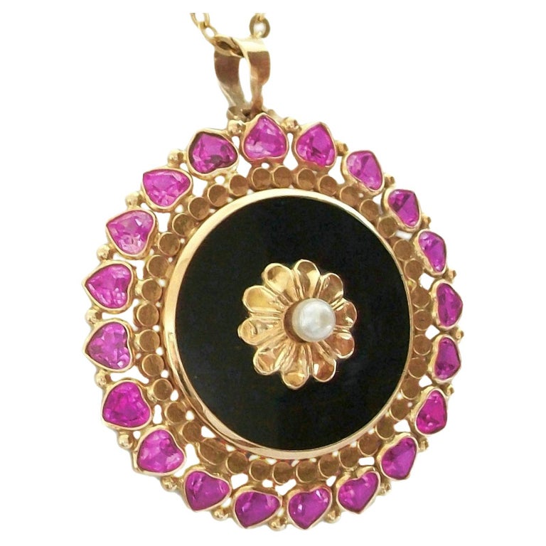 Art Deco Pink Sapphire, Onyx, Pearl and 18K Gold Pendant - France ...
