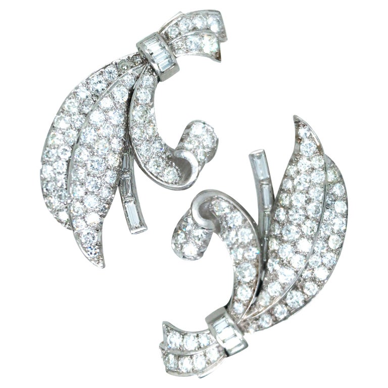 Art Deco Platinum Diamond Double Pin Brooch For Sale at 1stDibs