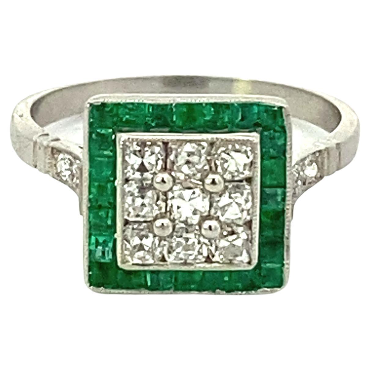 Art Deco Platinum Emerald and Diamond Ring For Sale at 1stDibs