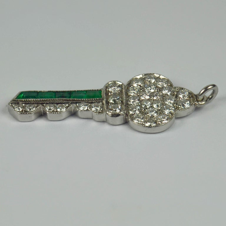 Art Deco Platinum Emerald Diamond Key Charm Pendant For Sale at 1stDibs