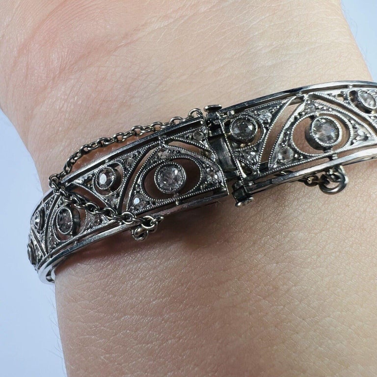 Art Deco Platinum with Round Diamond Bangle Bracelet For Sale at 1stDibs
