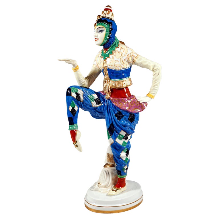 Art Déco Porcelain Figure 'Korean Dance' by C. Holzer-Defanti ...