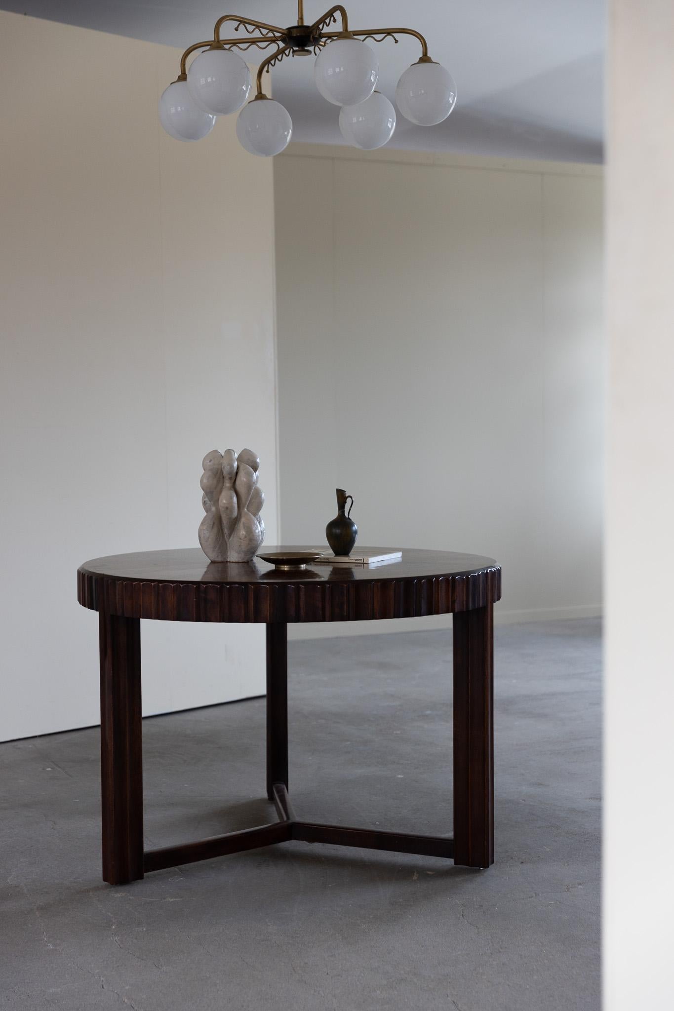 Art Deco, Round Dining Table in Walnut, Swedish Cabinetmaker, Made in ...