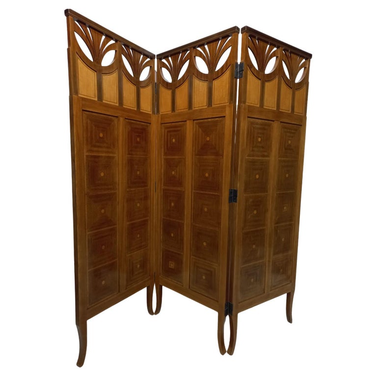 Art Deco screen made of solid wood For Sale at 1stDibs