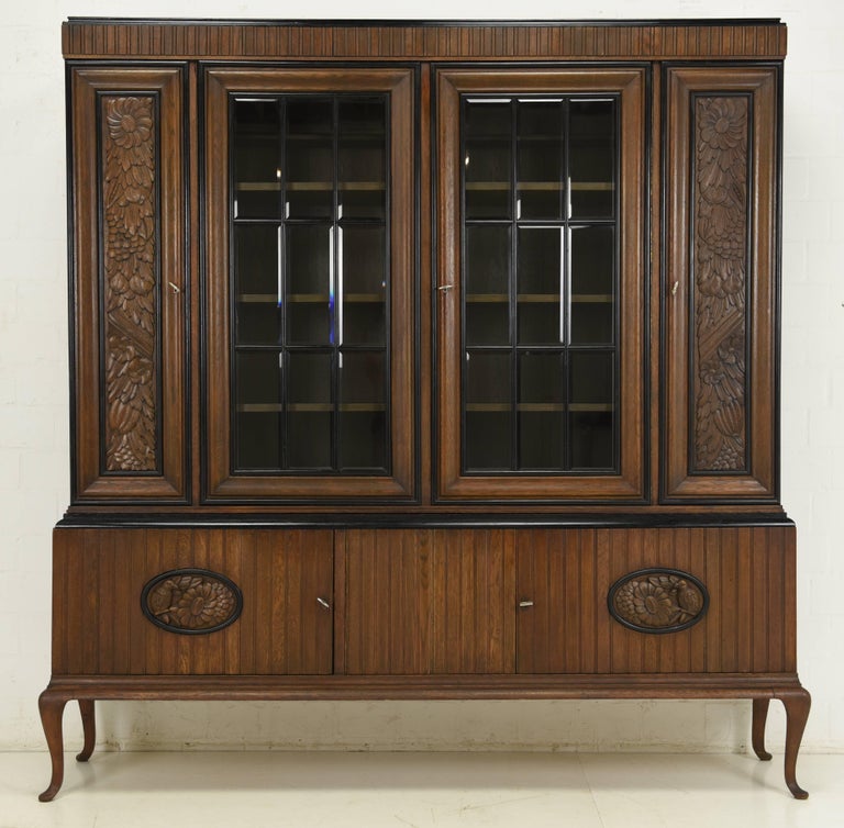 Art Deco Showcase Cabinet from 1925 at 1stDibs