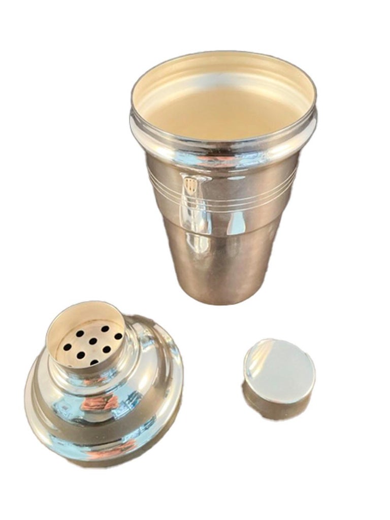 Art Deco Silver Plate, Cobbler-Type Cocktail Shaker by Cavalier For ...