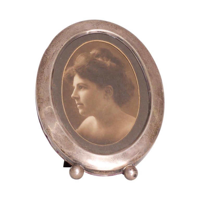 Art Deco Sterling Oval Picture Frame, 136 Sterling Star For Sale at 1stDibs