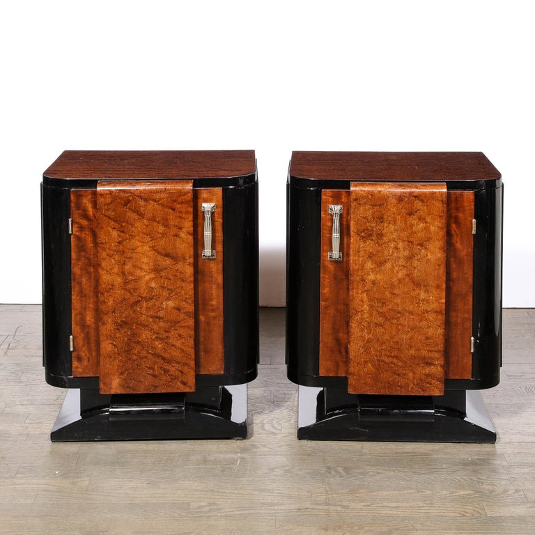 Art Deco Streamlined End Tables/Night Stands in Burled Walnut w ...