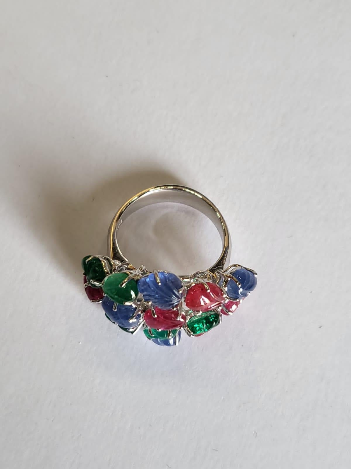 Art Deco style, carved Emerald, Ruby and Blue Sapphire Tutti Frutti Cluster Ring at 1stDibs ...