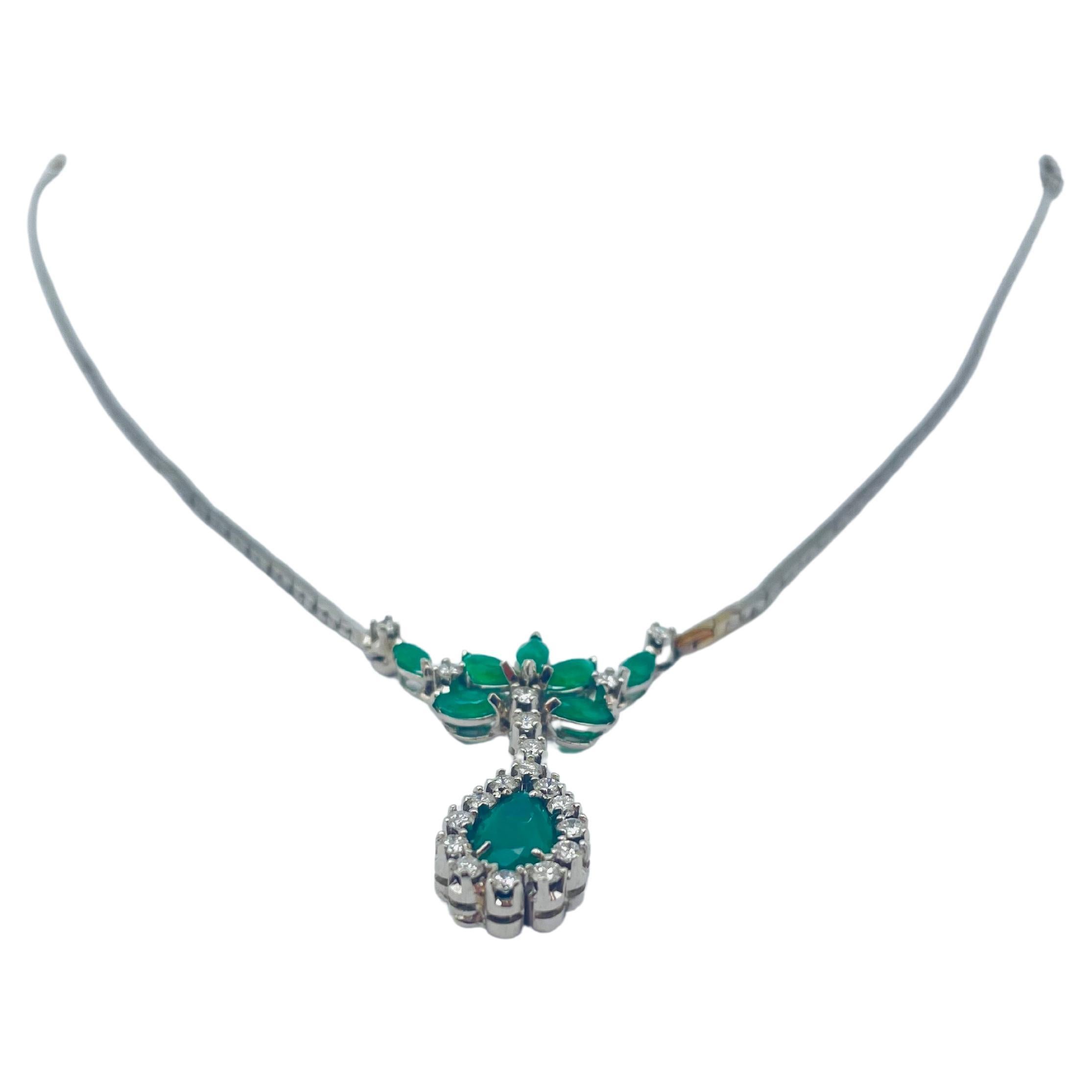 Art deco style dreamfull necklace with emeralds and diamonds For Sale ...