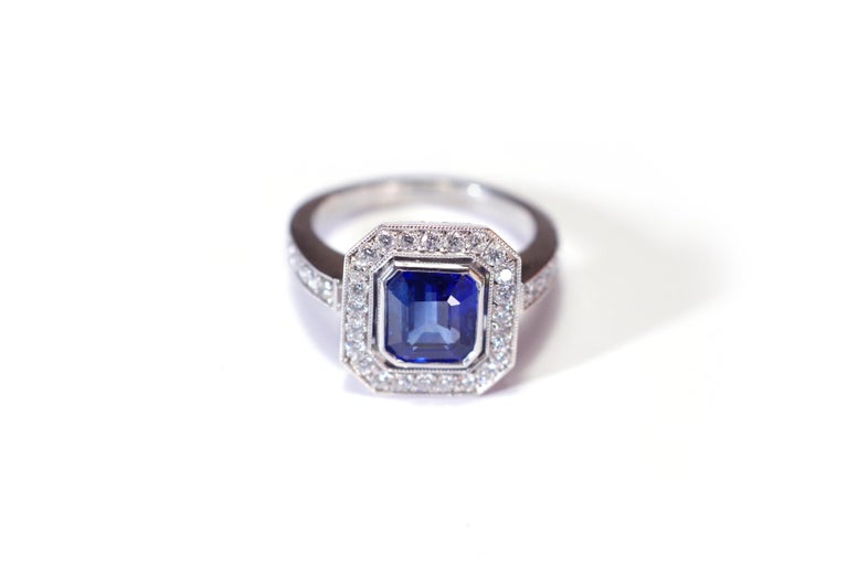 Art Deco style sapphire ring in 18k white gold, pre-owned sapphire ...