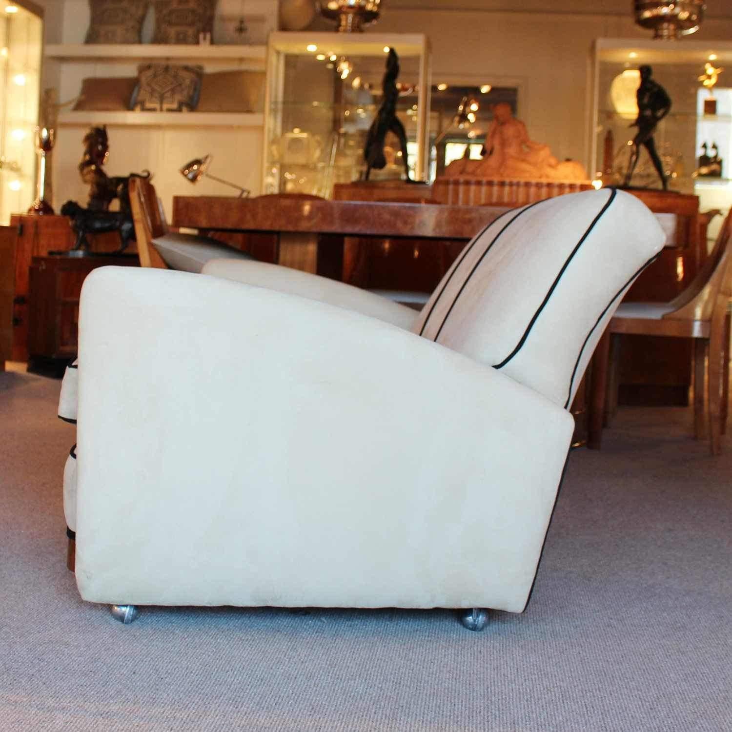 Art Deco Tank Three-Seat Sofa English, circa 1930 at 1stDibs