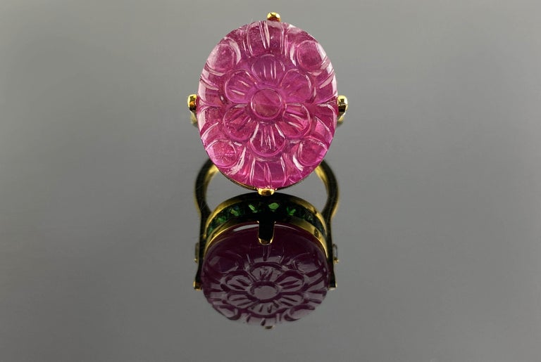 Art-Deco Tutti Frutti 20.93 Carat Ruby and Green Garnet Cocktail Ring ...