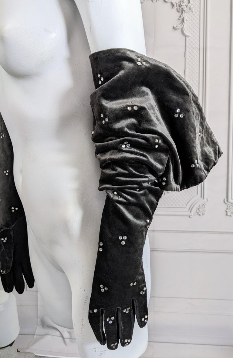 Art Deco Velvet Pave Evening Glove and Cap Set For Sale at 1stDibs