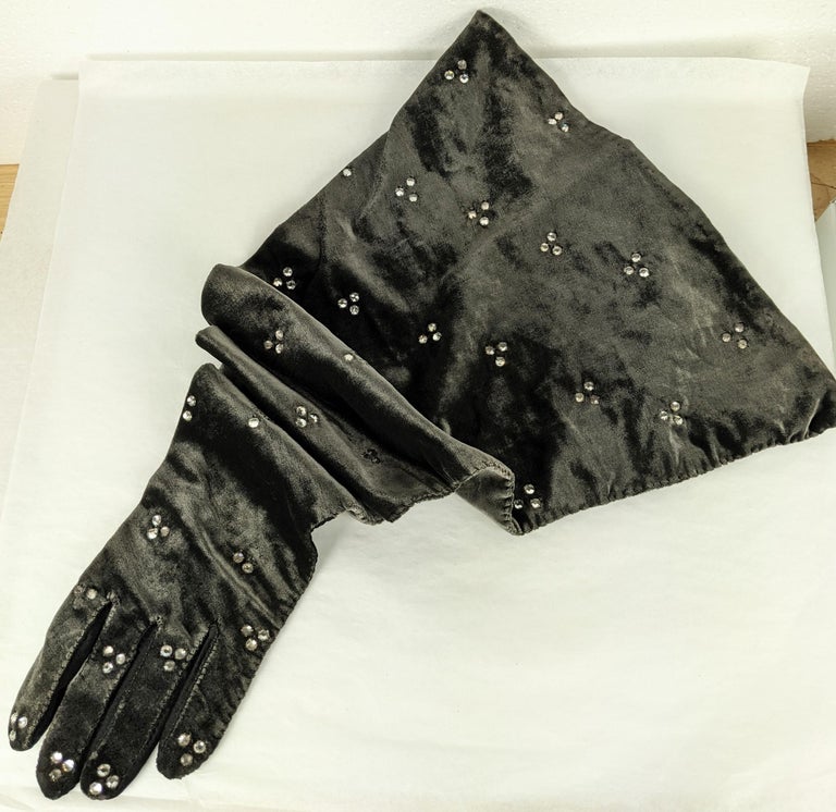 Art Deco Velvet Pave Evening Glove and Cap Set For Sale at 1stDibs