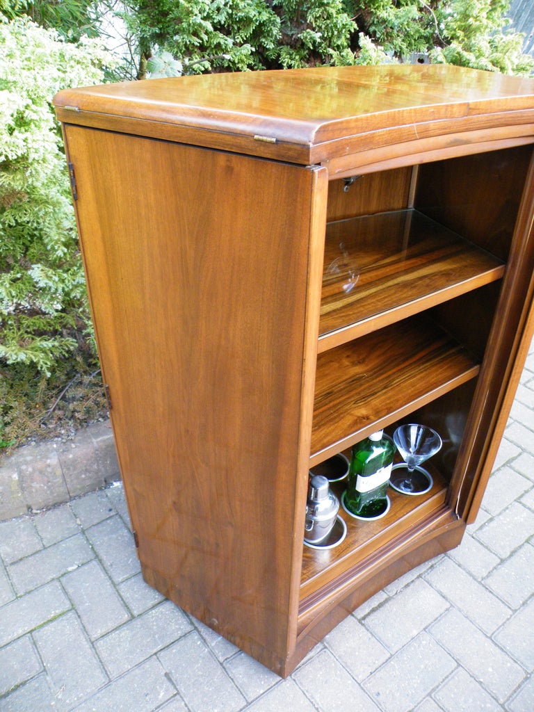 Art Deco Walnut 1940s Flip Out Cocktail Bar For Sale at 1stDibs