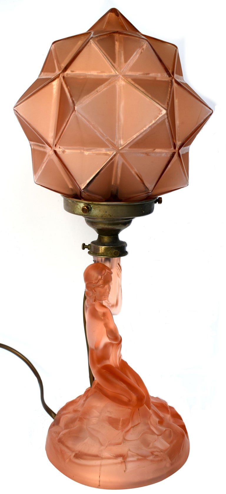 Art Deco Walther and Sohne Peach Glass Table Lamp, circa 1930s at 1stDibs