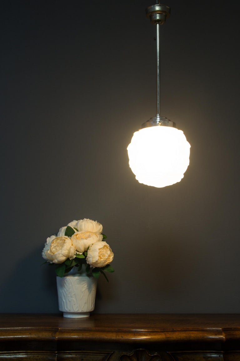 Art Deco White Frosted Glass And Chrome Pendant Ceiling Light 1930s
