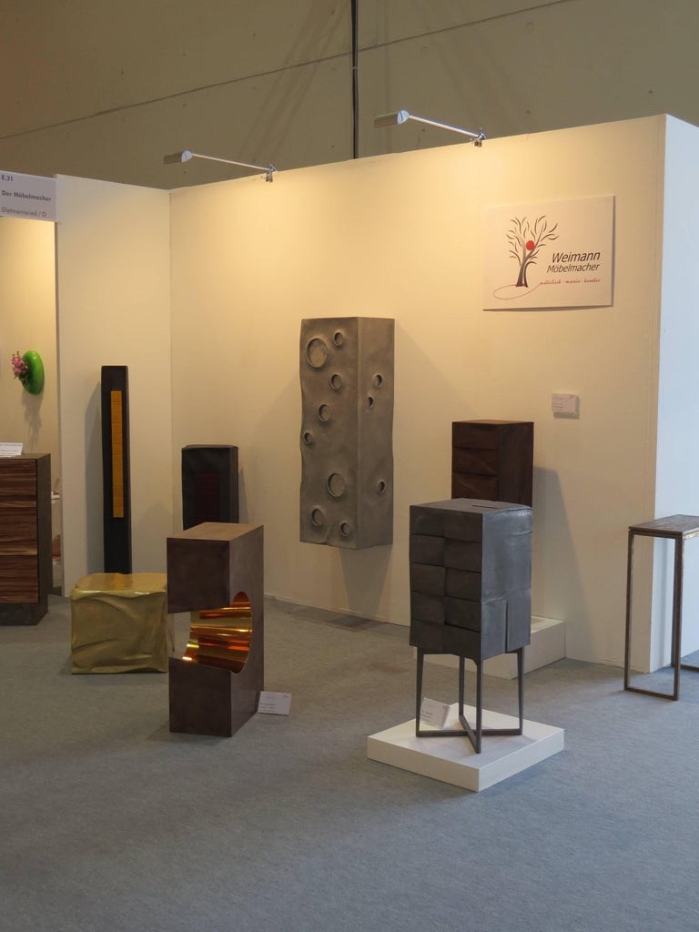 Art Furniture 