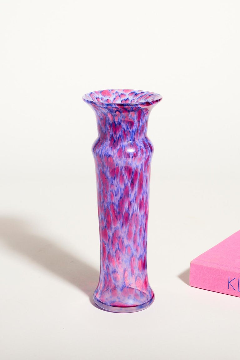 Art Glass Blue Pink Mottled Vase For Sale at 1stDibs