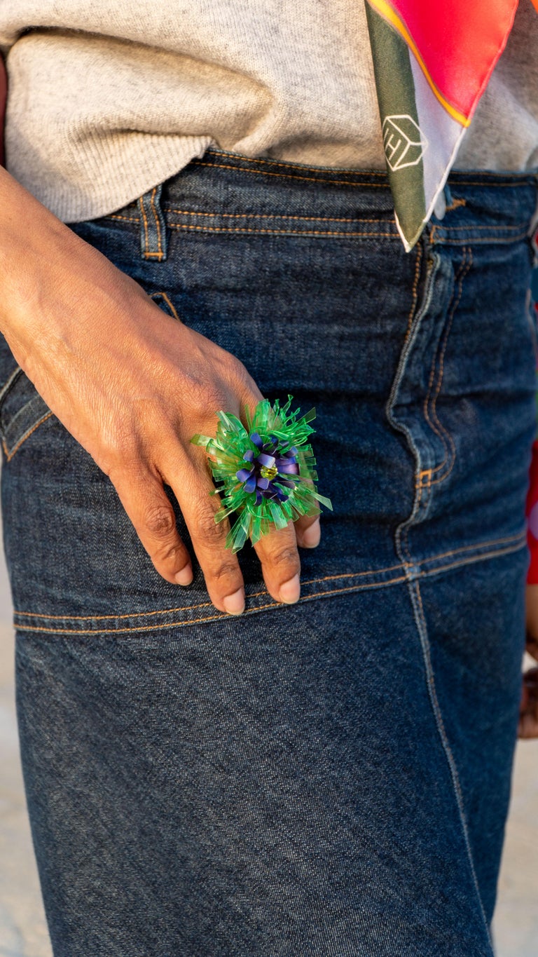 Art Jewels Gold Peridot Titanium Silver Upcycled Plastic Ring Borghi M ...