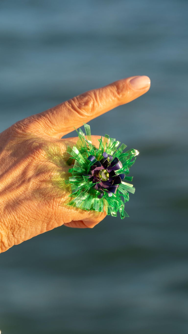 Art Jewels Gold Peridot Titanium Silver Upcycled Plastic Ring Borghi M ...