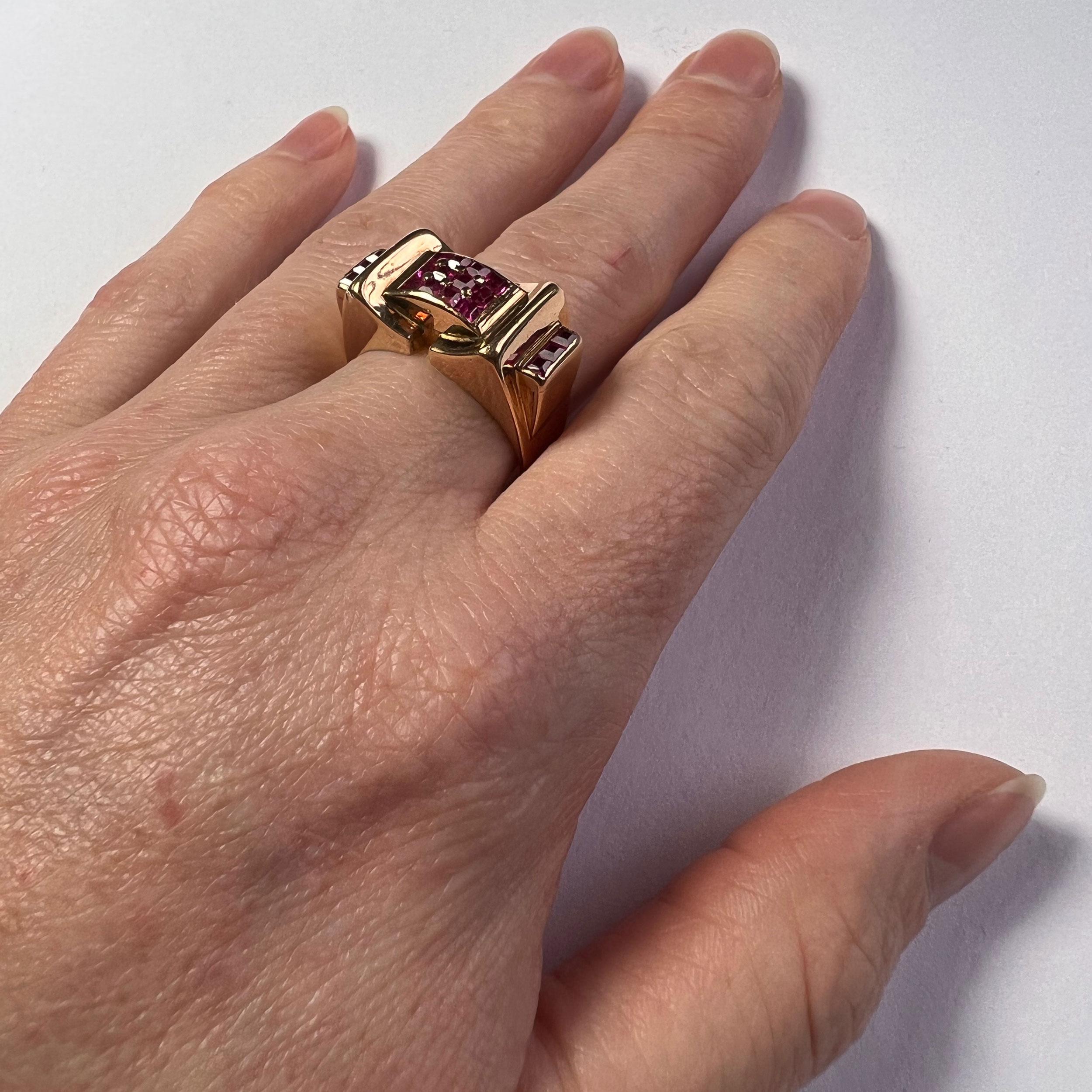 Art Moderne Ruby 18 Karat Gold Tank Ring For Sale at 1stDibs