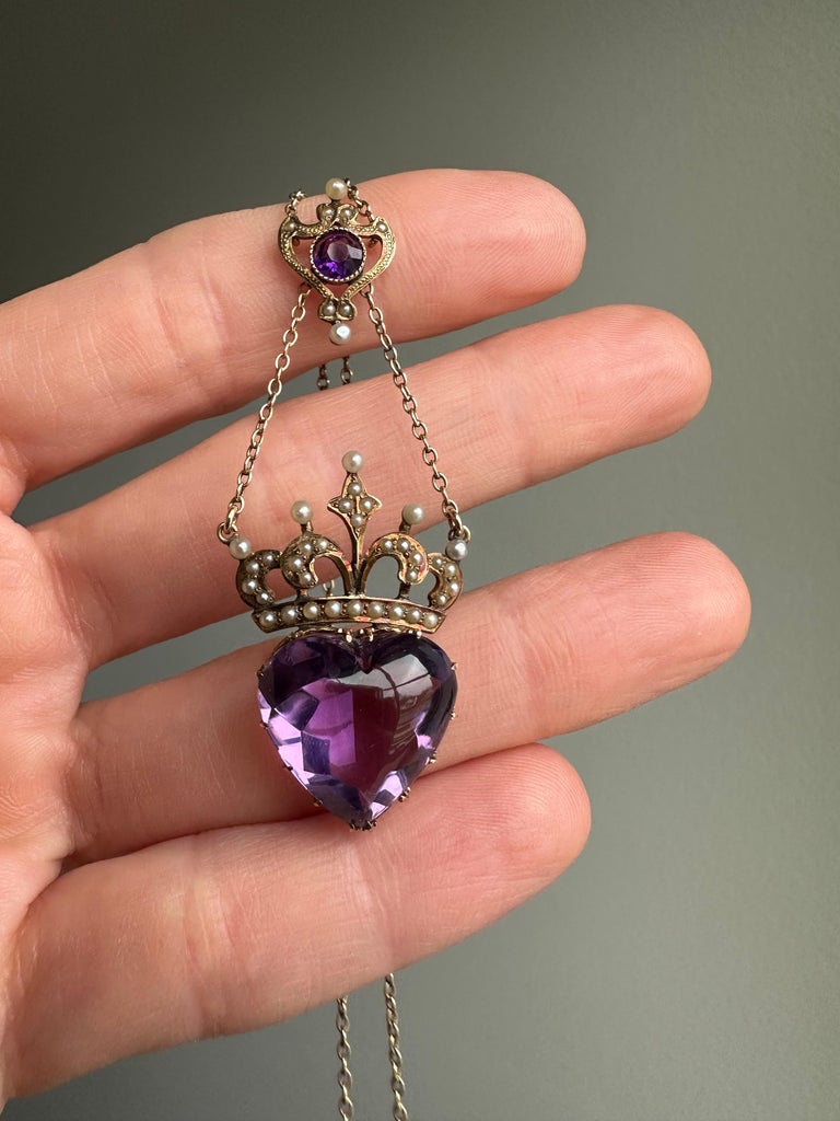 Art Nouveau Amethyst Crowned Heart Lavaliere Necklace For Sale at 1stDibs