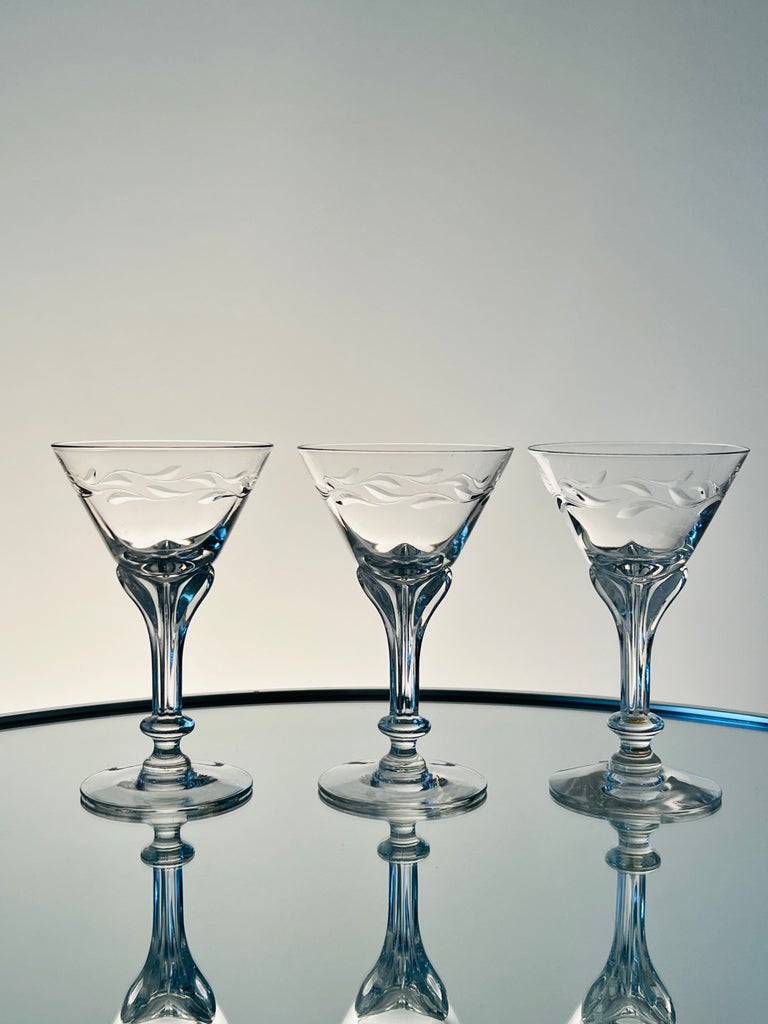 Jugendstil-Cocktailgläser aus Kristall von Tiffin Glass, Set von zwölf ...