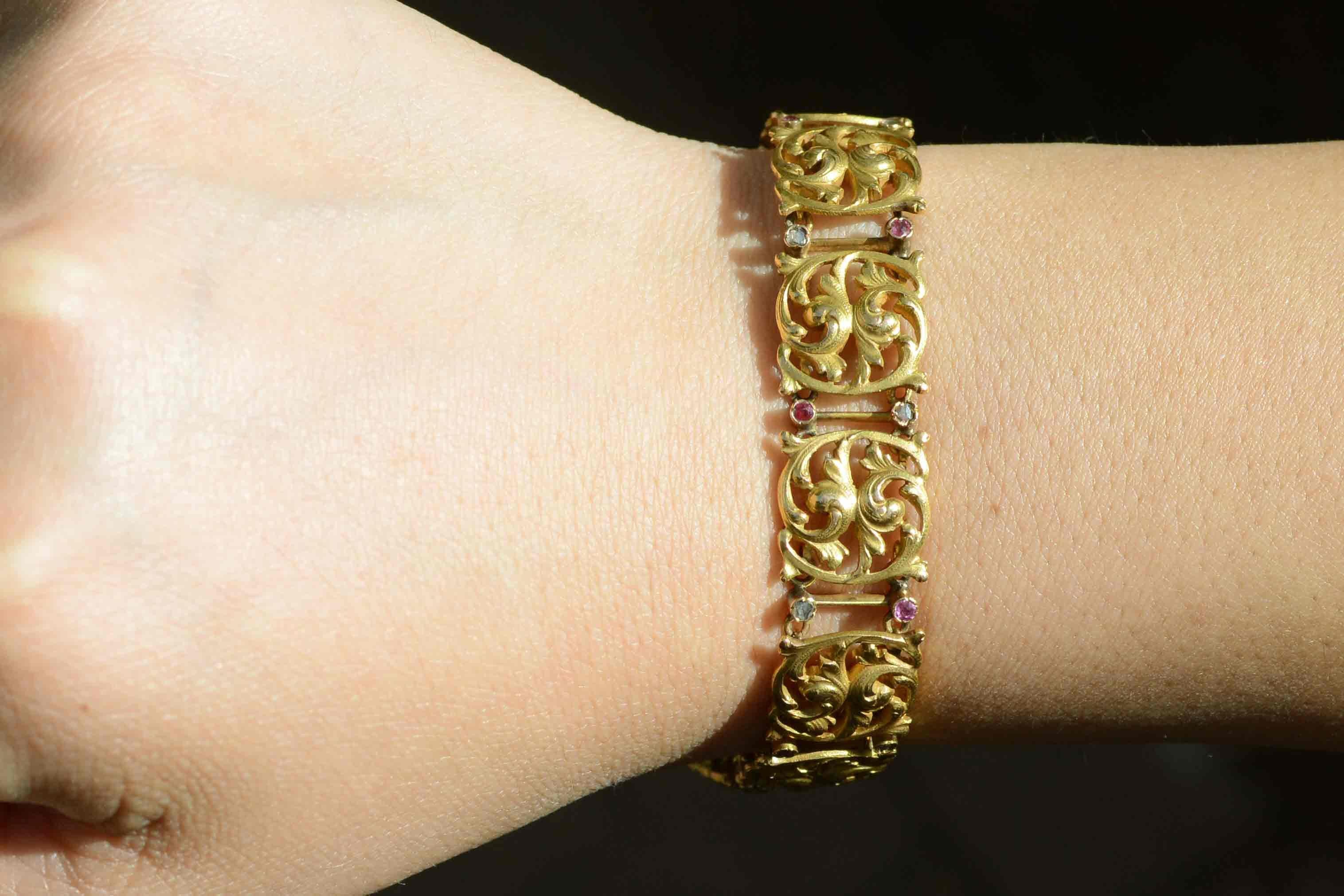 Art Nouveau 20 Karat Gold Floral Link Bracelet For Sale at 1stDibs ...