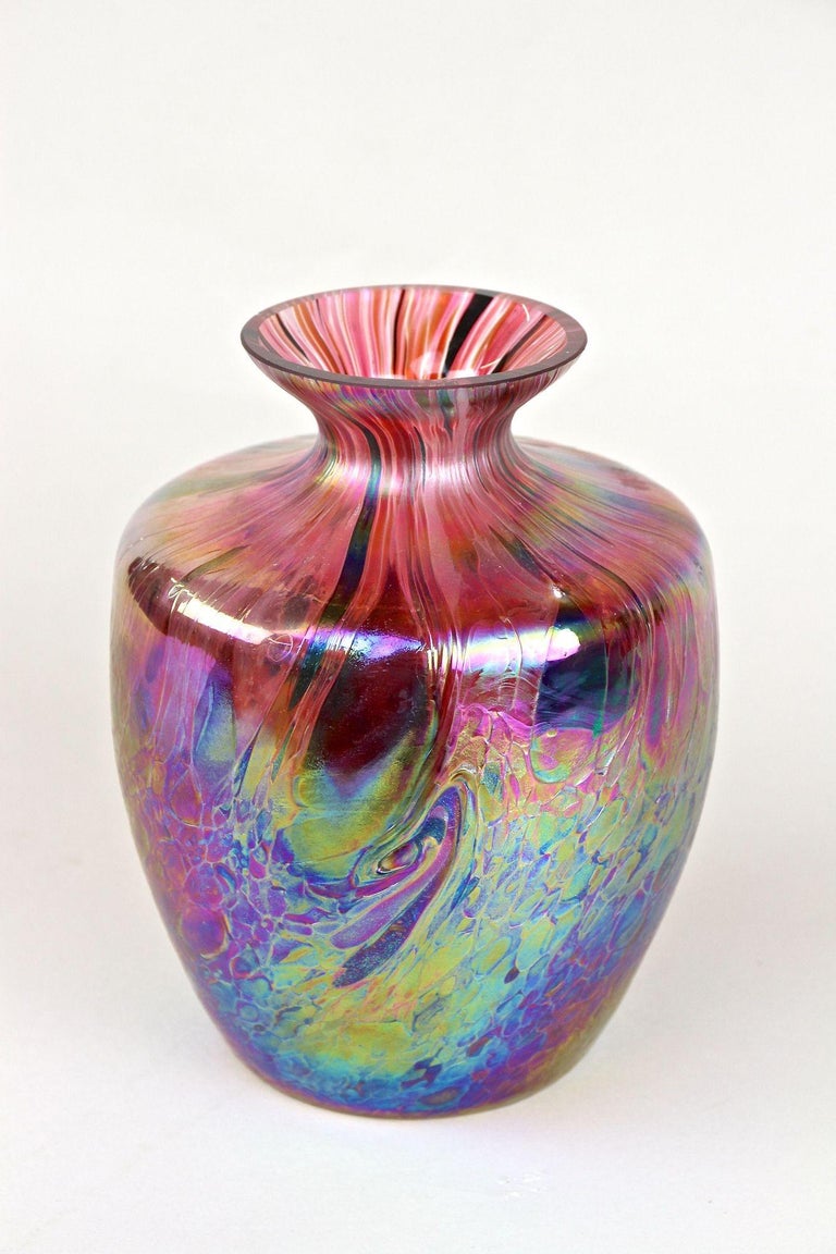 Art Nouveau Iridescent Glass Vase Attributed To Fritz Heckert, Bohemia ...