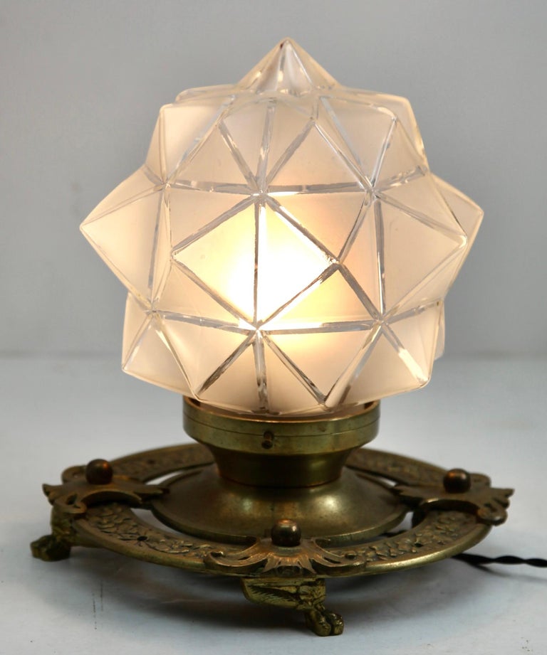 Art Nouveau Lamp Solid Brass Tabel Lamp, France, 1900s For Sale at 1stDibs