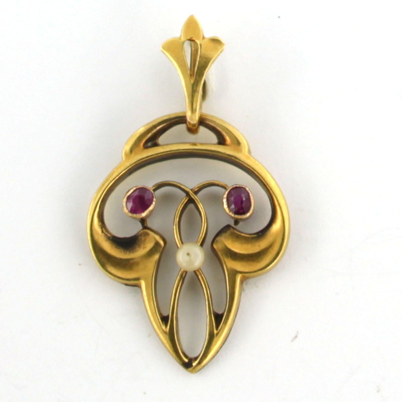 ART NOUVEAU pendant with ruby and pearl 14k yellow gold For Sale at 1stDibs