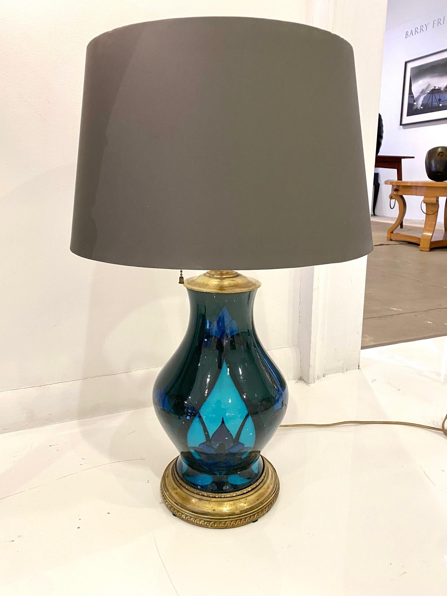 Art Nouveau Period Rock Wood Pottery Lamp For Sale at 1stDibs