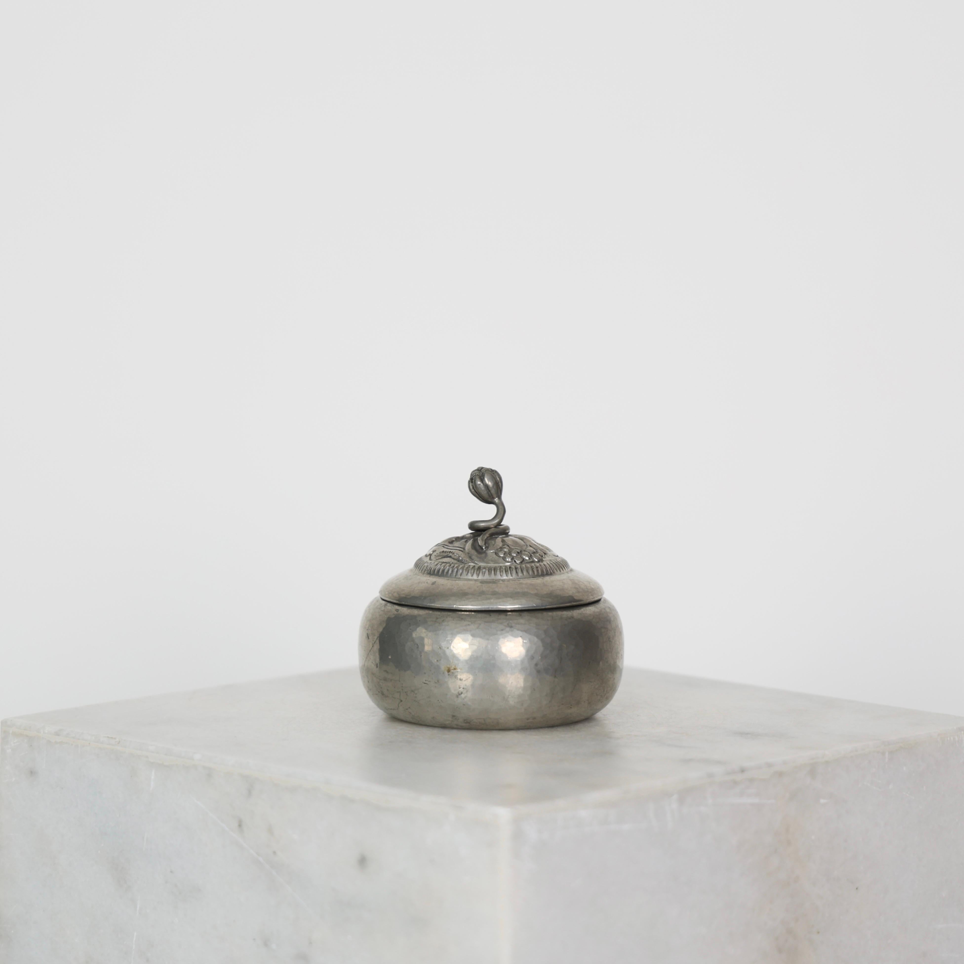 Pewter Boxes - 125 For Sale at 1stDibs | pewter containers, antique ...