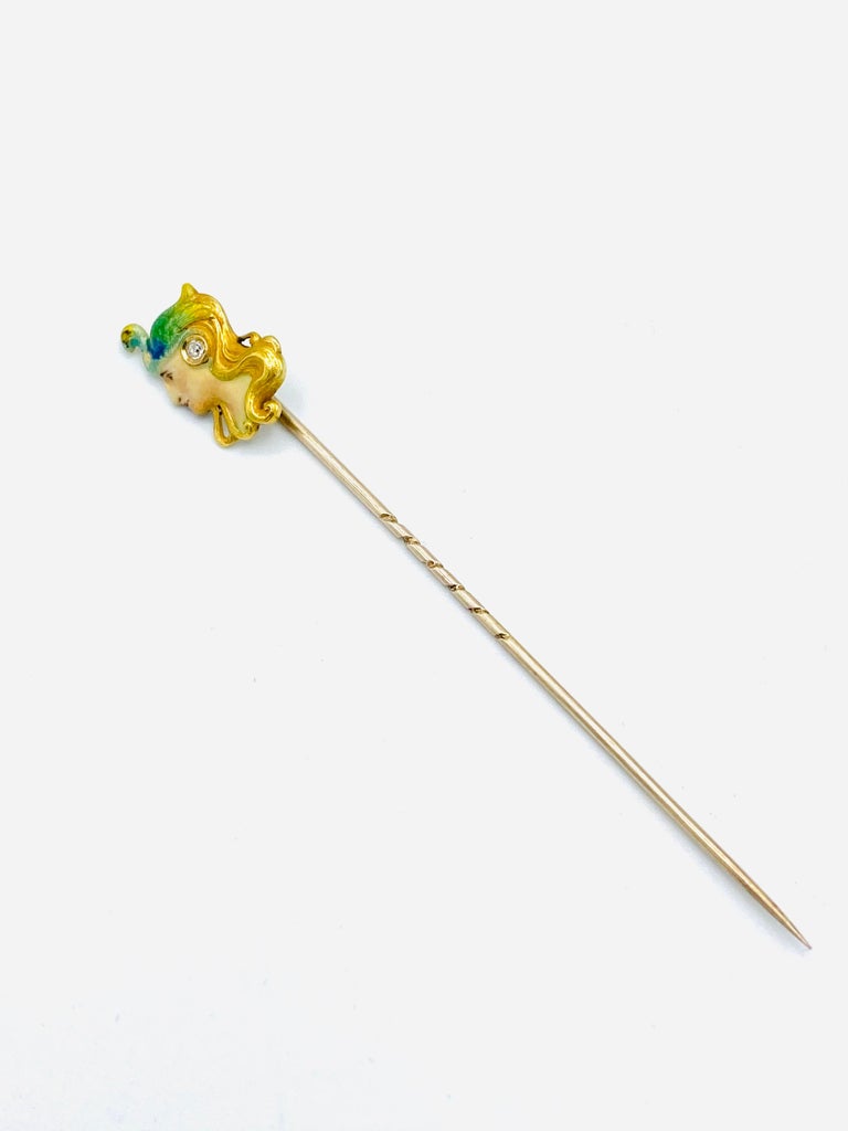 Art Nouveau Yellow Gold, Enamel and Diamond Stick Pin For Sale at 1stDibs