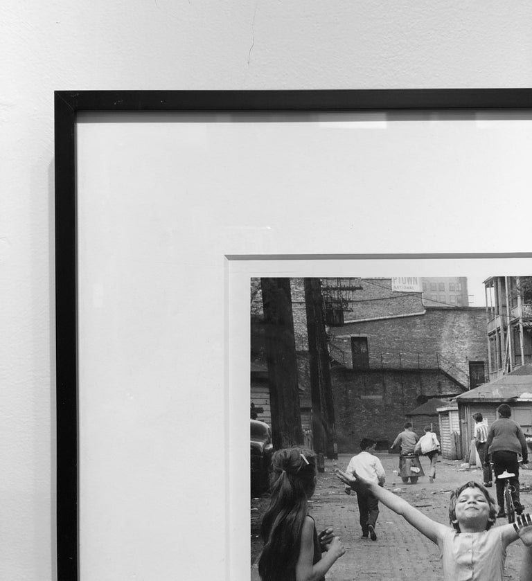 Art Shay - Back Alley Joy, Black and White Street Photography, Chicago ...