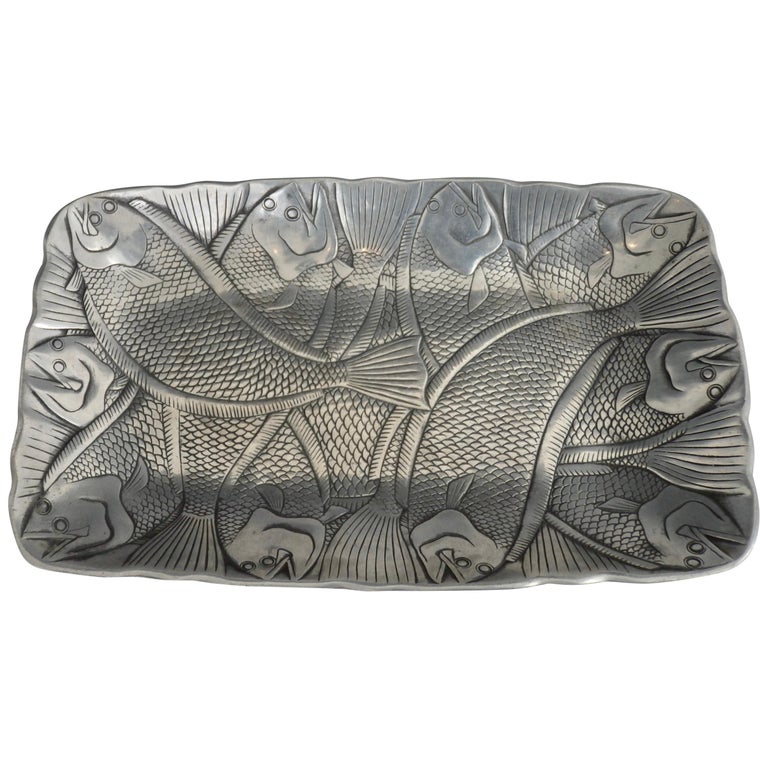 Arthur Court Designed Fish Themed Aluminum Platter at 1stDibs