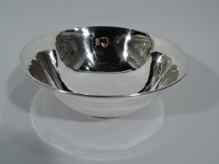Arthur Stone Craftsman Hand-Hammered Sterling Silver Bowl For Sale at ...