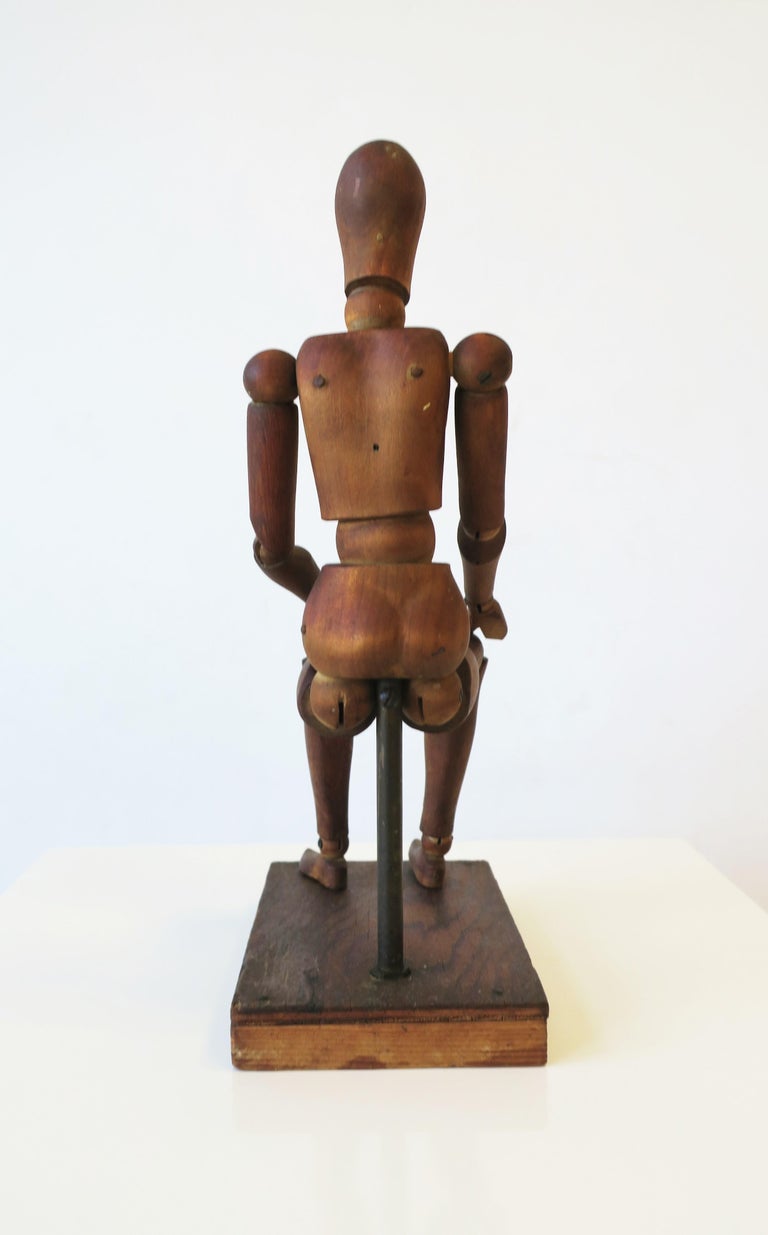 Wood Model Female Figure Sculpture Piece Articulating For Sale at 1stDibs