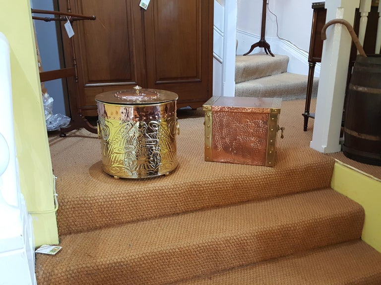 Arts and Crafts Beaten Copper and Brass Lidded Kindling Box For Sale at ...