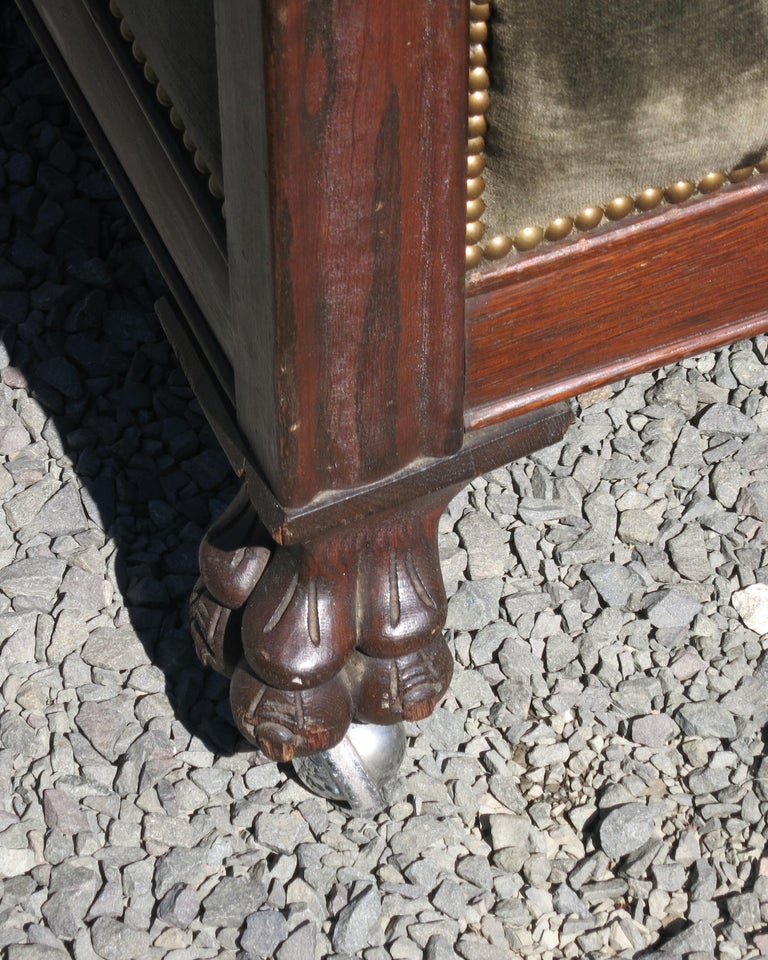 Arts and Crafts Club Chair Paw Feet For Sale at 1stDibs