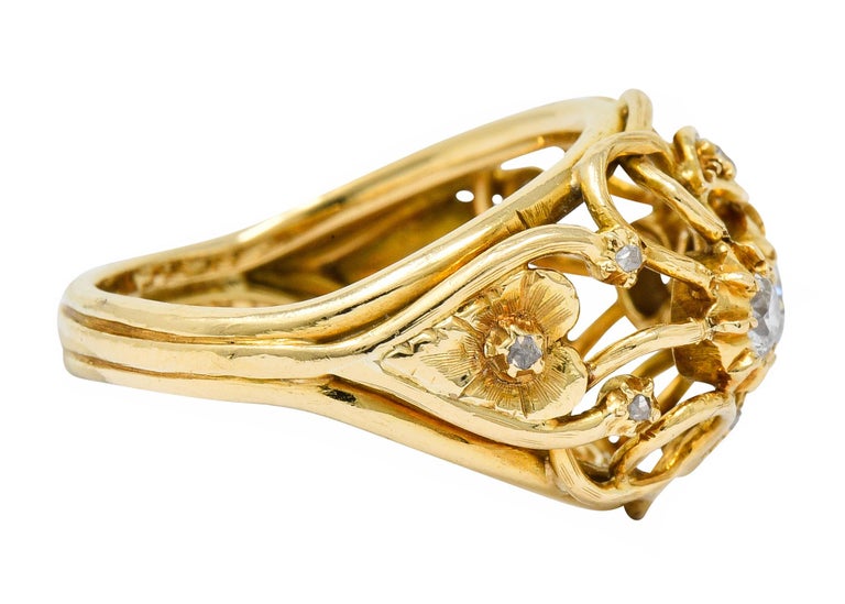 Arts and Crafts Diamond 18 Karat Gold Foliate Filigree Band Ring at 1stDibs