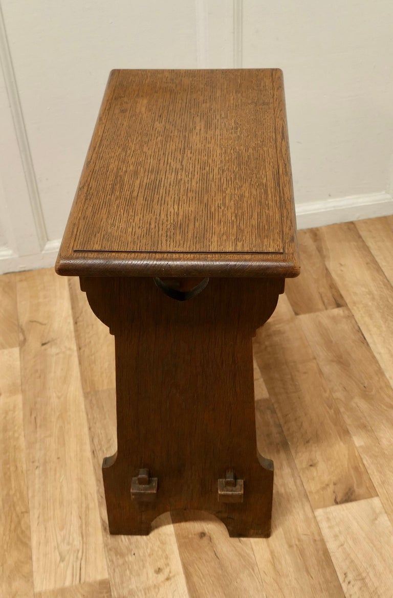 Arts and Crafts Golden Oak Joint Stool For Sale at 1stDibs